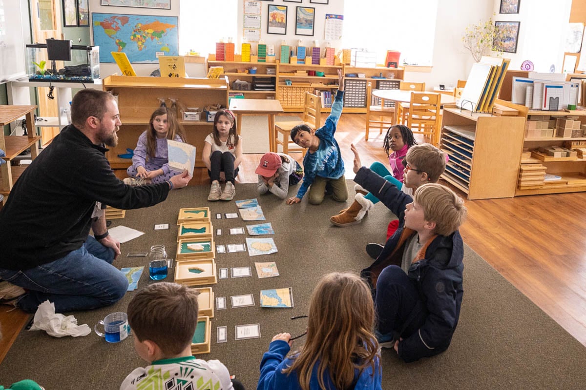 Day in the Life: Lower Elementary - Riverbend School